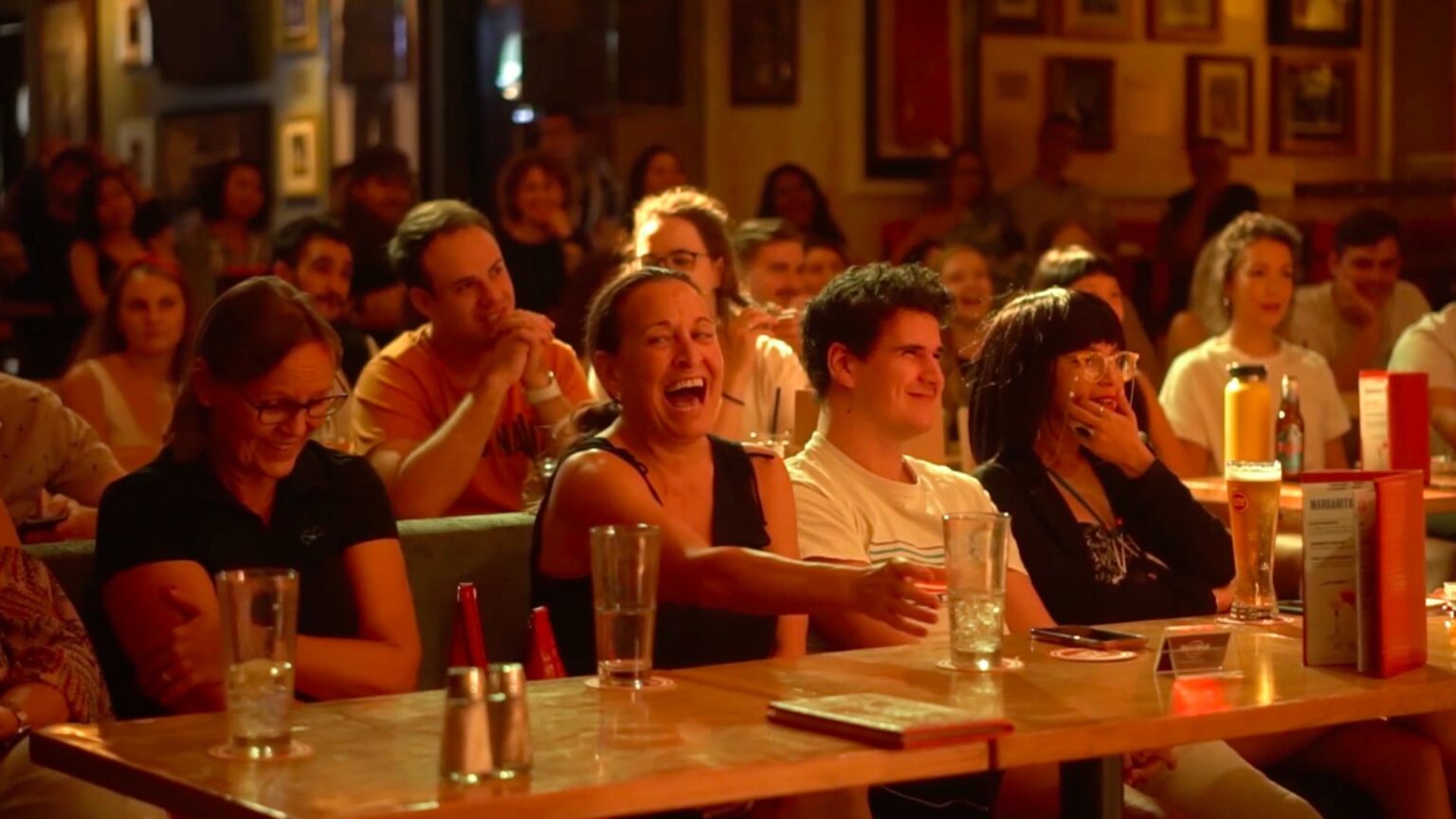 10 HILARIOUS Standup Comedy Podcasts - sevenmillionbikes.com